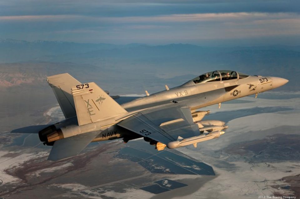 Boeing chật vật chèo lái mảng quốc phòng trong một năm thua lỗ nặng nề ...